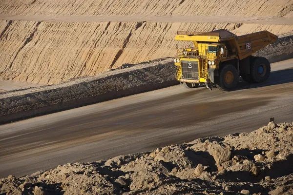 Glencore e Rio Tinto retomam conversas sobre megafusão
