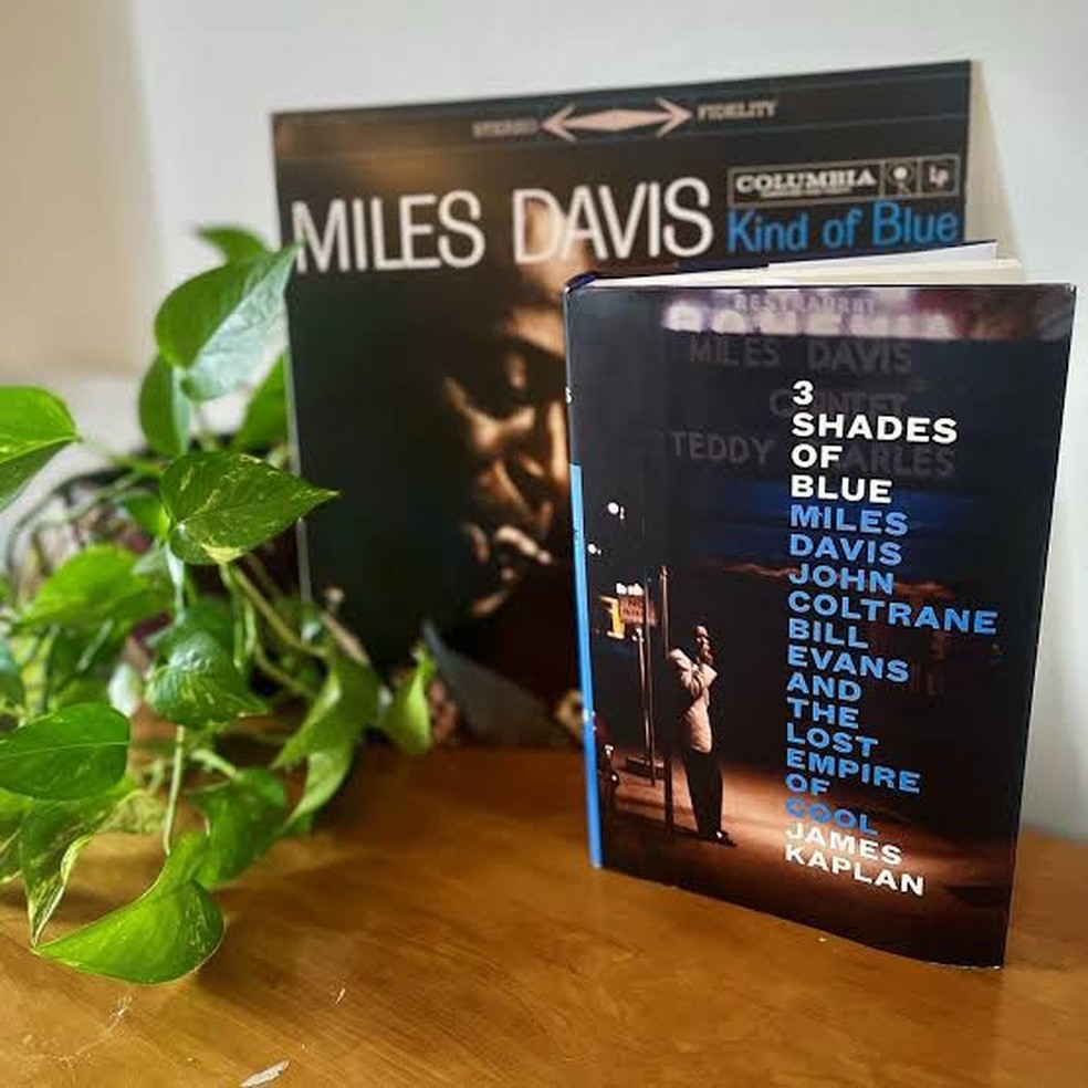 '3 Shades of Blue”: um ótimo livro sobre Jazz e uma tese controversa
