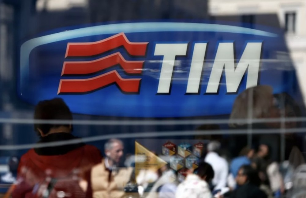 TIM atrai interessados para fibra, mas falta desembaraçar o ativo