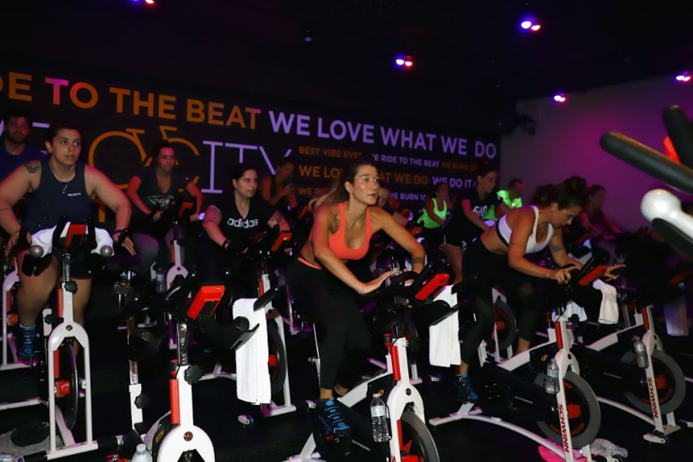 SmartFit compra Velocity para acelerar expansão em studios