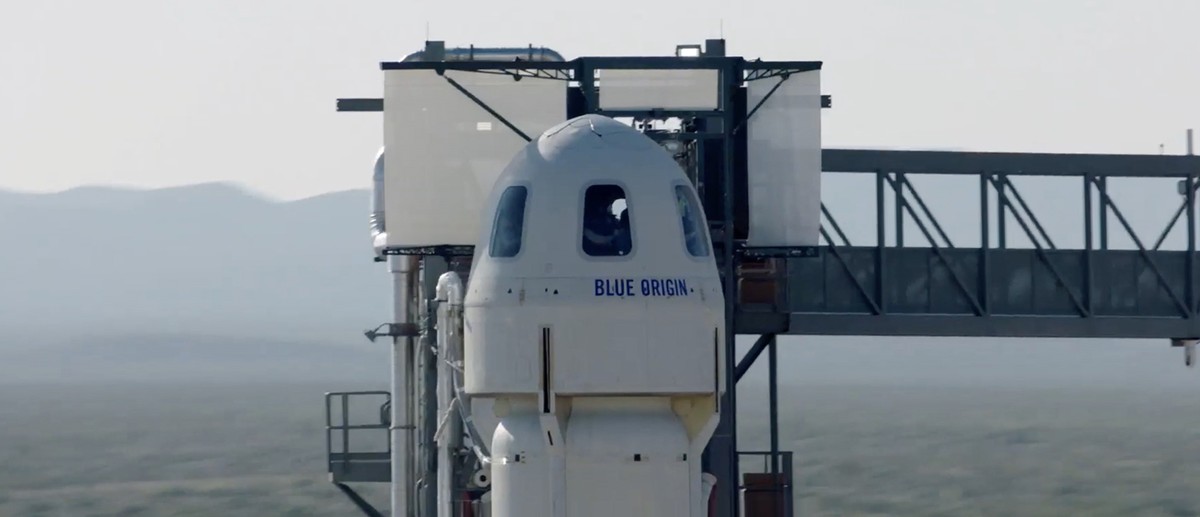 Amazon manda Bezos para o espaço
