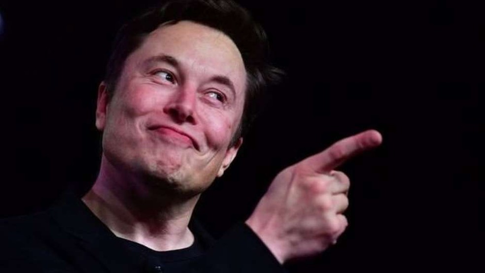 Musk bem avisou que queria uma rede social...