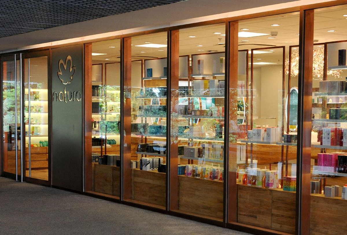 Natura vai incorporar holding, o que mexe no alto escalão